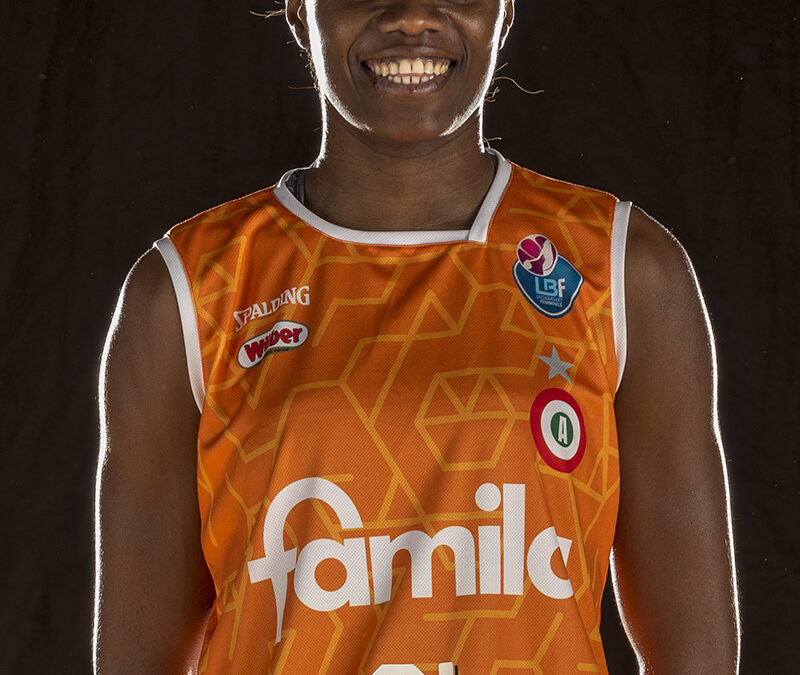Monique_Ngo_Ndjock | familabasket.it